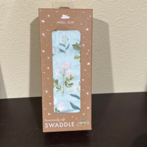 Angel Dear | Accessories | Nwt Angel Dear Floral Print Muslin Swaddle ...